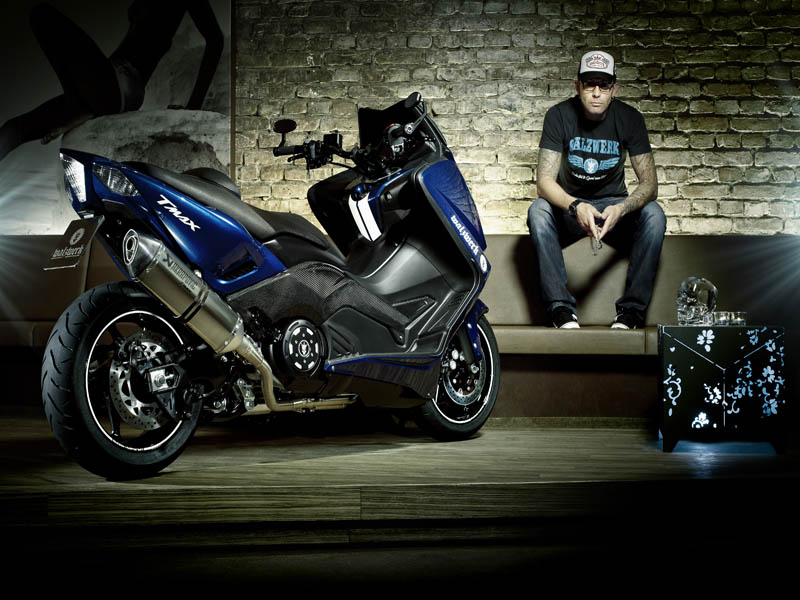 TMaxdrid Day 2013. Las T-Max Hiper Modified en vivo | Siempre Ruedas y ...